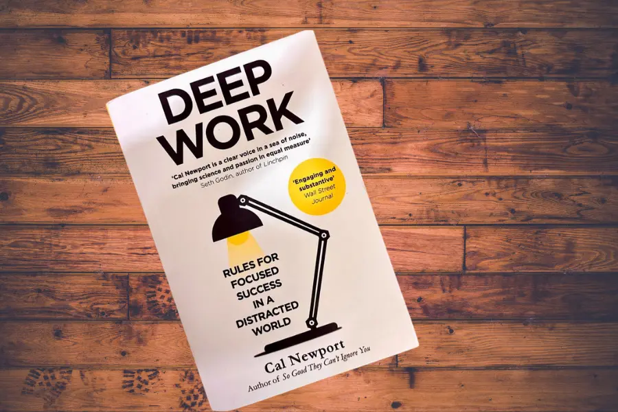 4 เคล็ดลับ Deep Work คืออะไร? ทำไมช่วยเพิ่มโฟกัสการทำงานในยุคดิจิตอล - Future skill-ทักษะทำเงิน